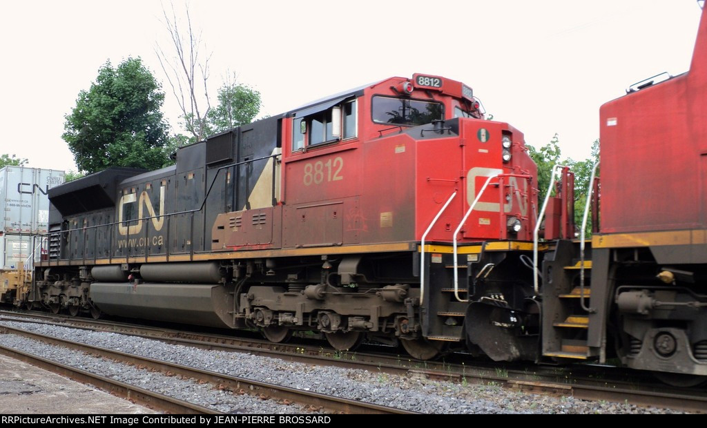 CN 8812 SD-70M2